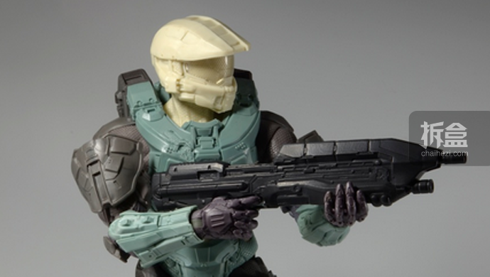NECA新品预告：「Halo」Master Chief 18寸可动人偶 - 拆盒