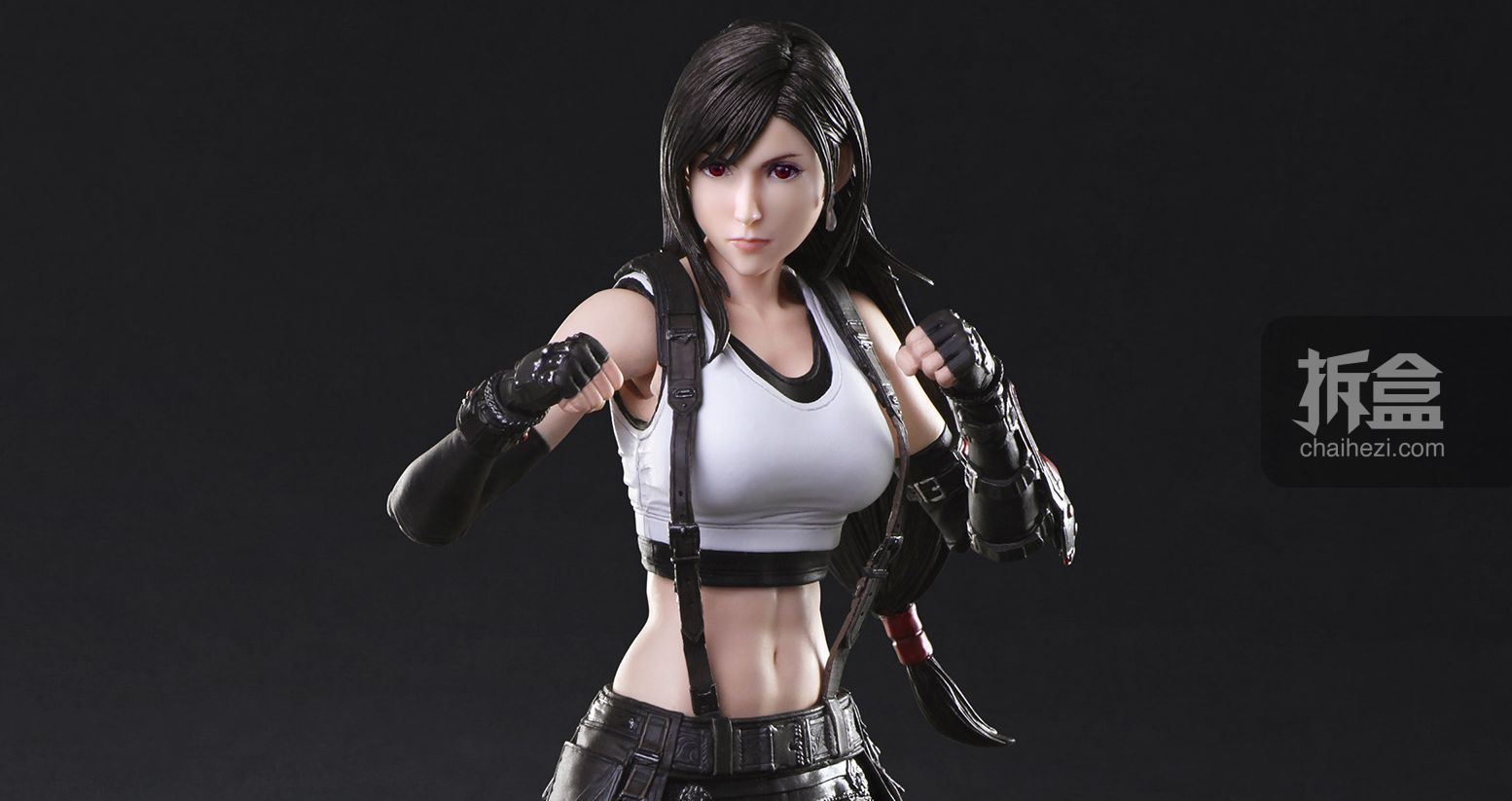 SQUARE ENIX SE 最终幻想 PLAY ARTS KAI蒂法可动人偶 - 拆盒